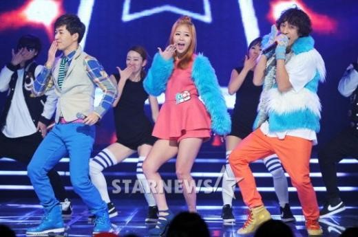 [단독] 김종민·신지·빽가 '코요태', 19禁 'SNL' 메인호스트 등장 - 인스티즈(instiz) 이슈 카테고리