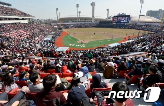 kt wiz, 홈경기 최초 매진..'2만 구름 관중' - 인스티즈(instiz) 이슈 카테고리