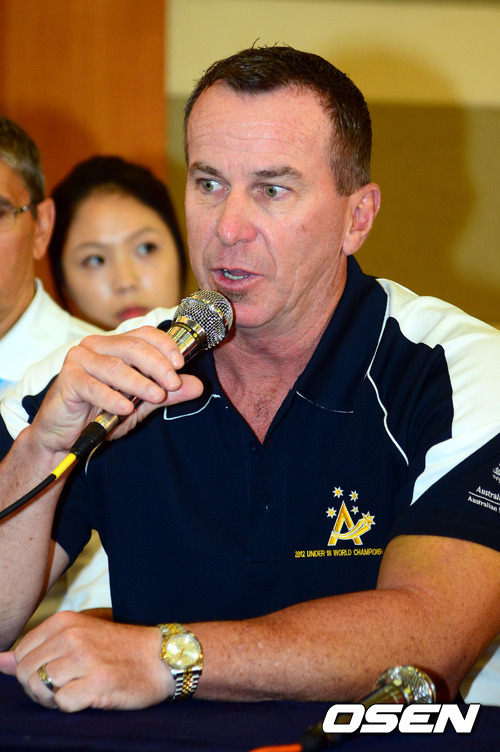 음악감독 토니 (Thony) - 인물, 경력, 약력 정보 제공