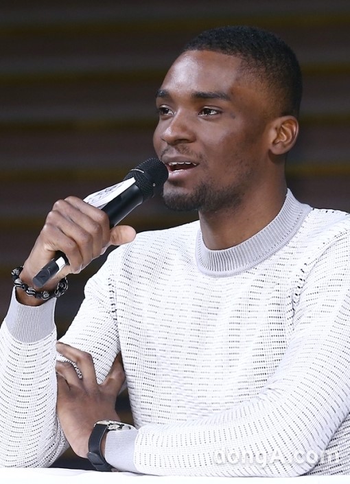 Free.. Love.. Peace.. : [PIC] Sam Okyere on Real Men 2 at Press Conference